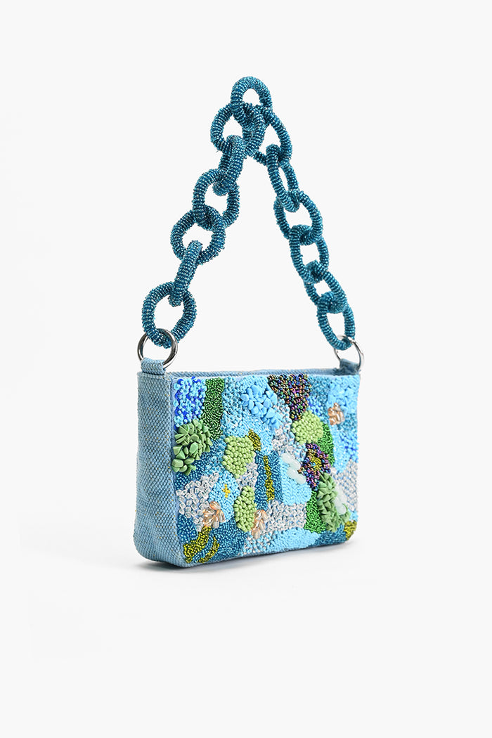Coastal Claw Beaded Clutch – America & Beyond